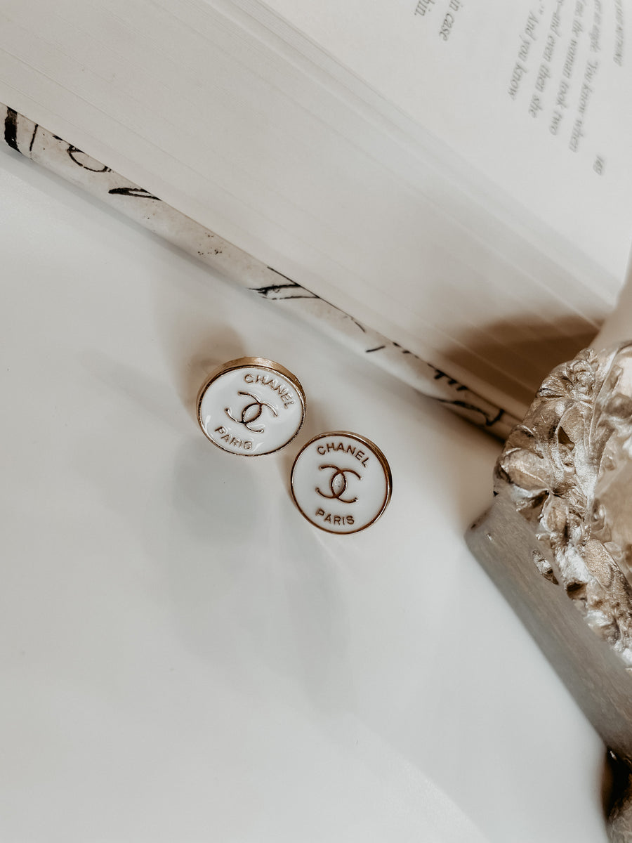 Vintage Chanel buttons made into earrings studs – Noah&Co Jewelry